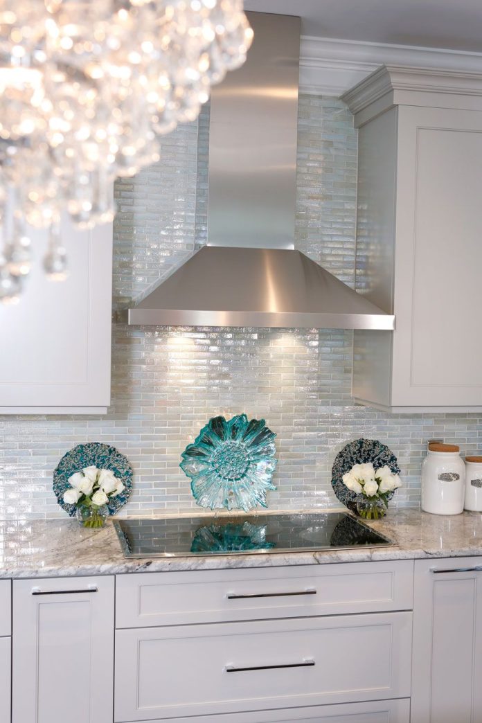 30+ Unique Kitchen Backsplash Ideas: Add a Creative Twist to the Walls