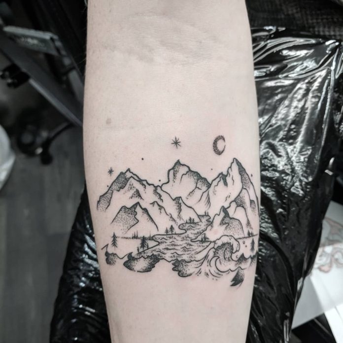 75+ Awesome Hiking Tattoos For Men & Women Who Love The Ourdoors