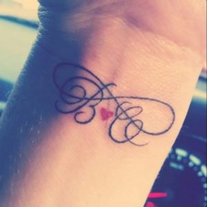 50 Stunning Name Tattoo Ideas to Honor Your Loved Ones - DIY Morning