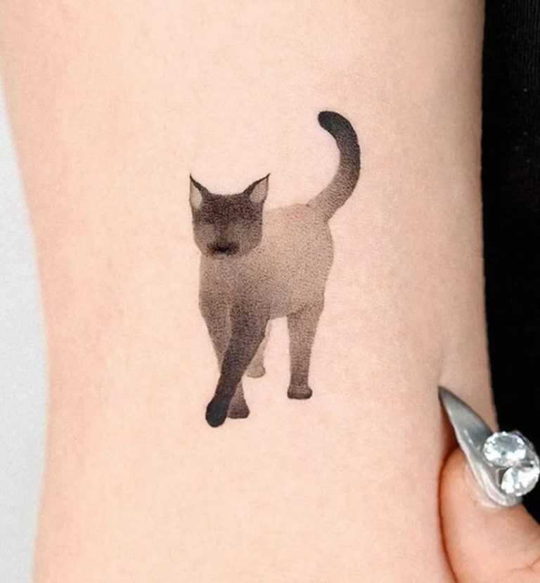 30 Easy Tattoo Ideas for First Timers: From Minimalist to Cultural ...